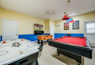 Emerald Island Resort Rentals - Orlando Vacation Homes